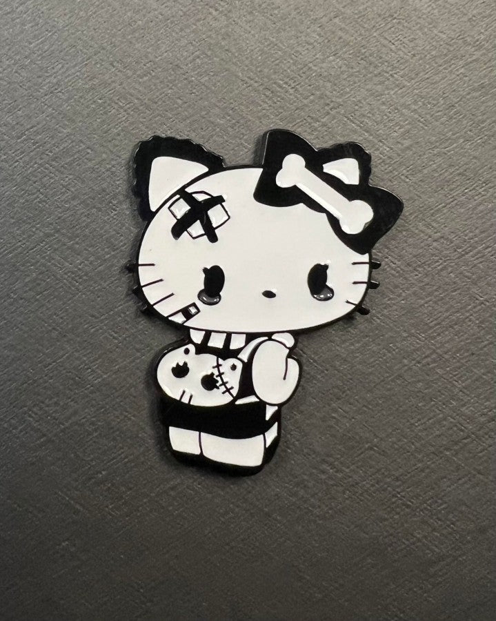 HELLO KITTY Enamel Pin – Gators Games and Hobby LLC